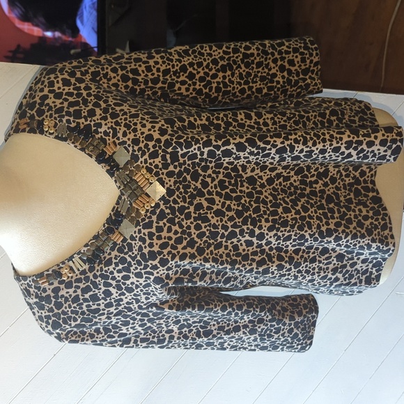 Ruby Rd. | Tops | Ruby Rd Womens Pxl Top Tanblack Background Vneck Has ...